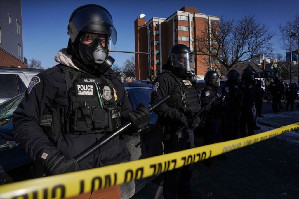 Minneapolis mourns ICU nurse killed by Border Patrol - WTF WIRE